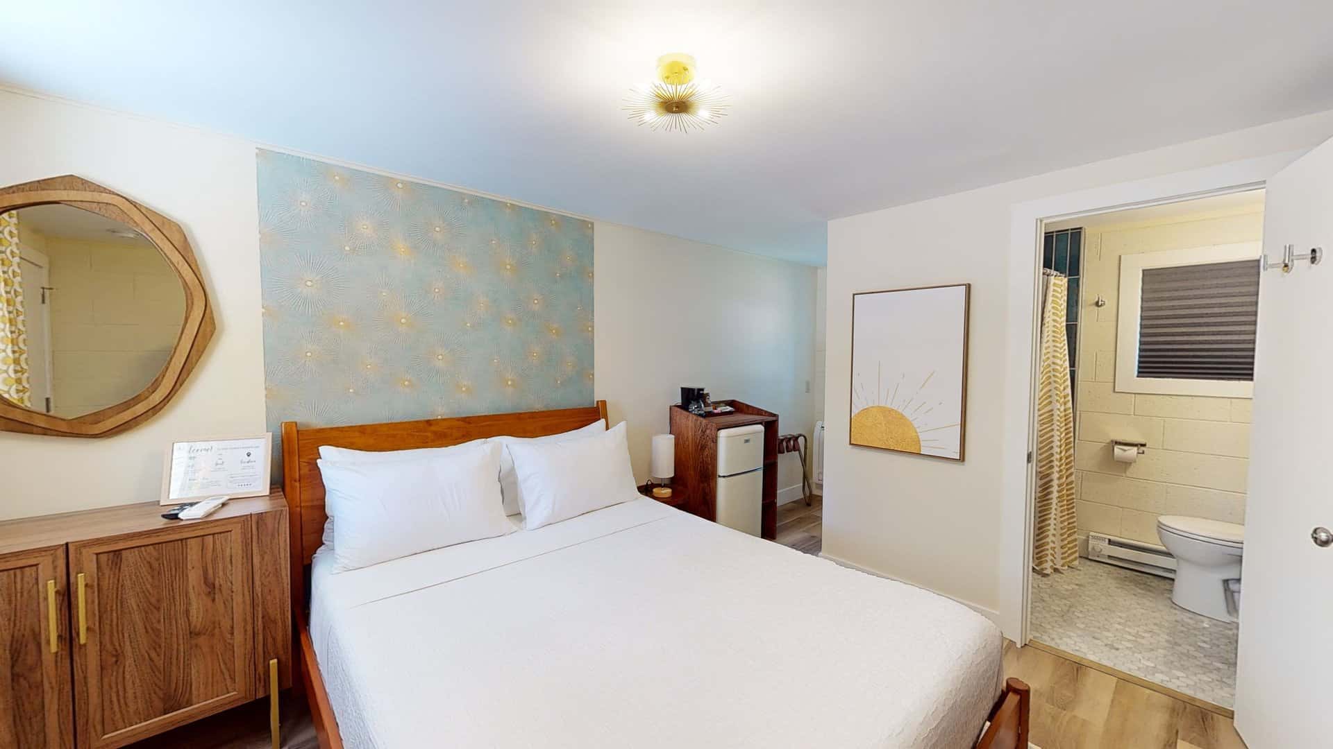 Travelers Motel Onekama MI | Queen Bed - Perspective 3D, LLC